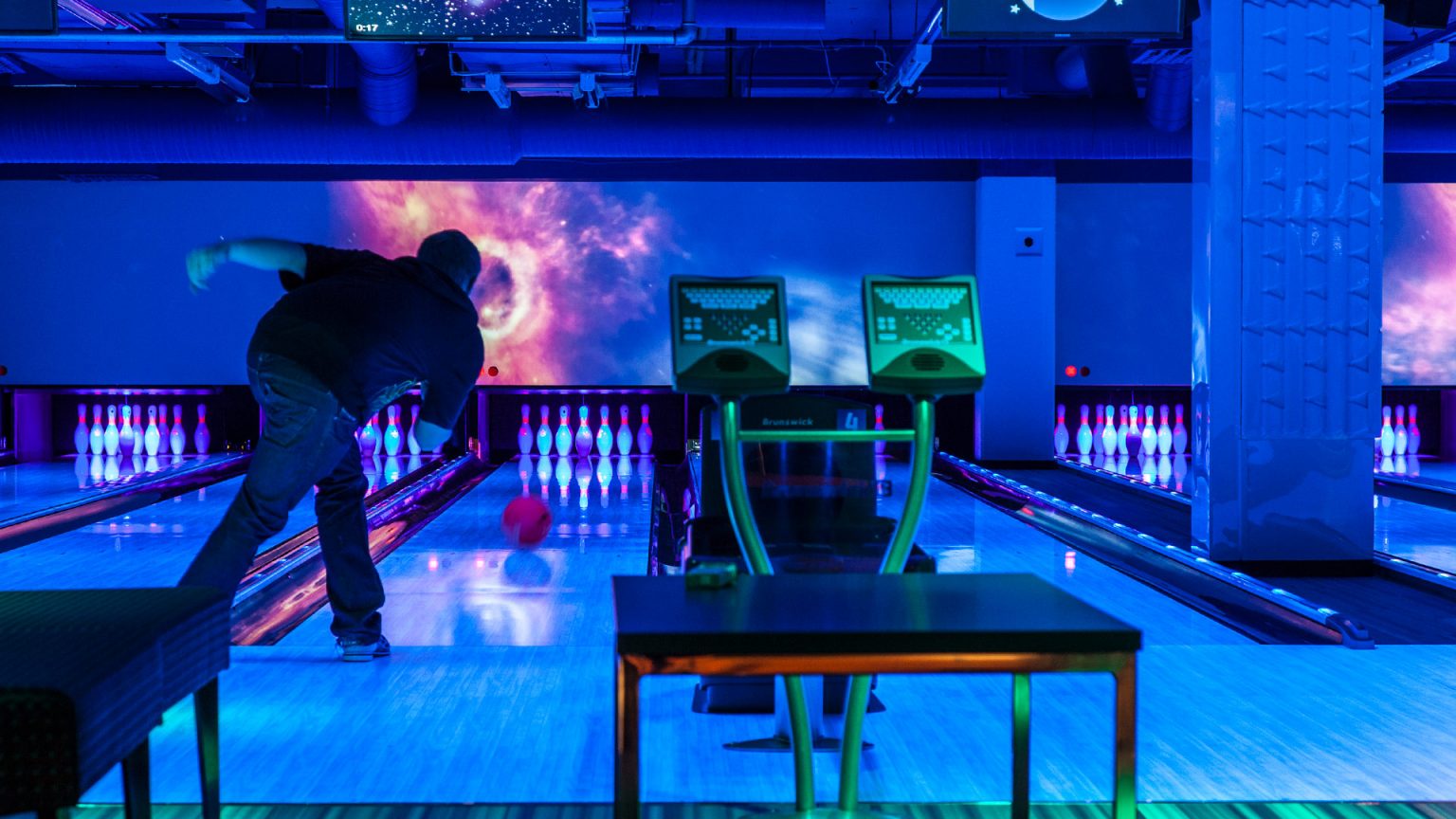 Tampere - Space Bowling & Billiards
